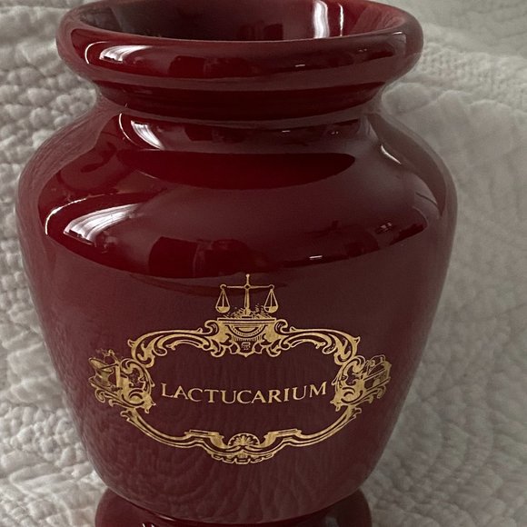 Accents | Apothecary Jar Eli Lily Lactucarium Wild Lettuce ...